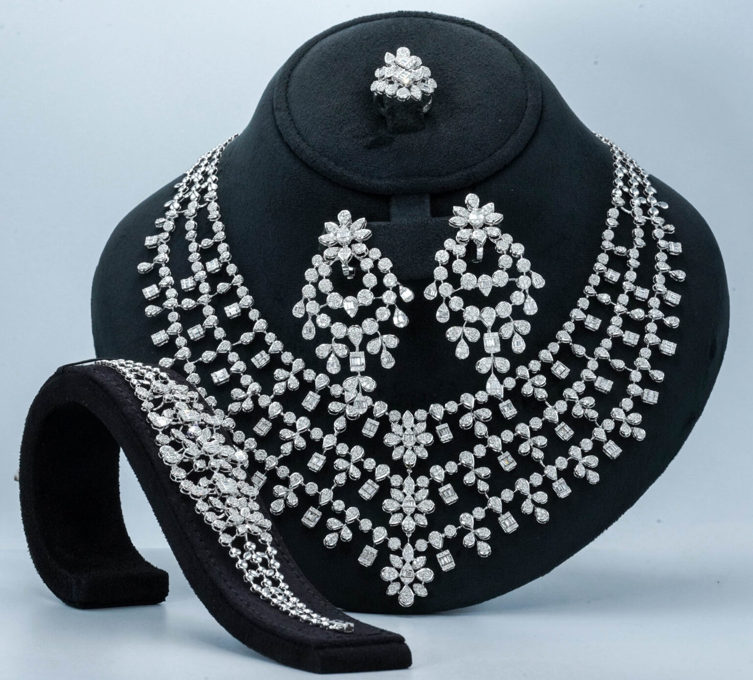 Shop – Zabarjad Jewellery